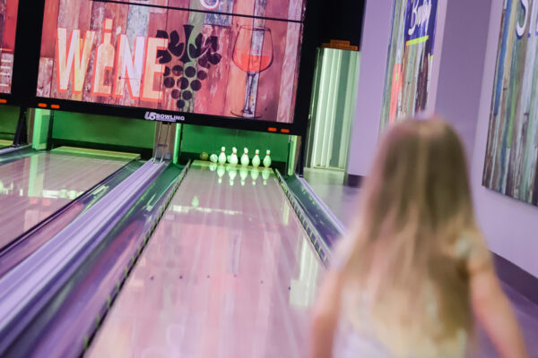 DuckPin Bowling - Silverlake "The Family Place"